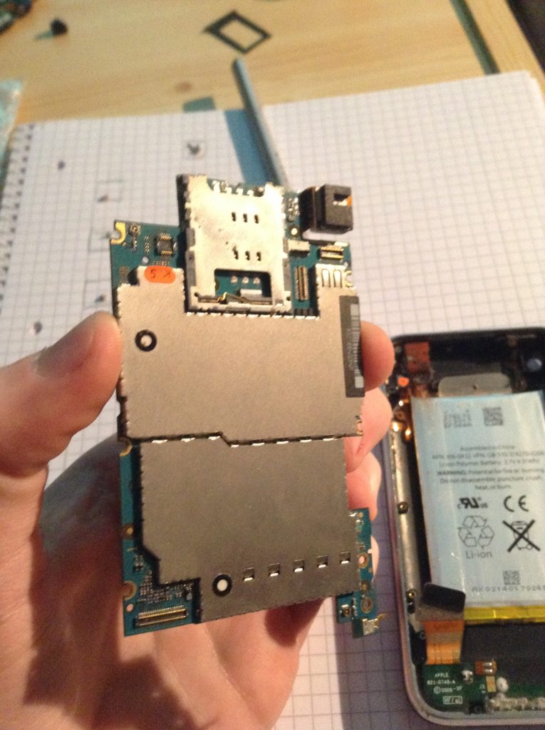 IPhone s Screen Keeps Going Black Here s The Solution