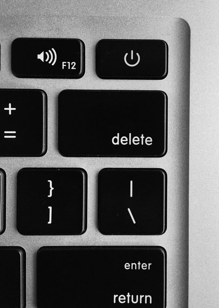 How To Delete Text Messages On IPhones And Androids